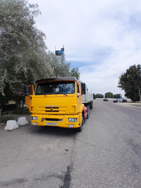 Euro kamaz tyagach sotiladi