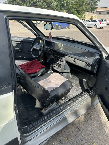 Lada 2108. Yili 1988