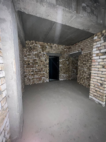 Продается 3/3/4 68м2 БУЗ-2 Тараканчик ор-р Пойтахт Автосалон