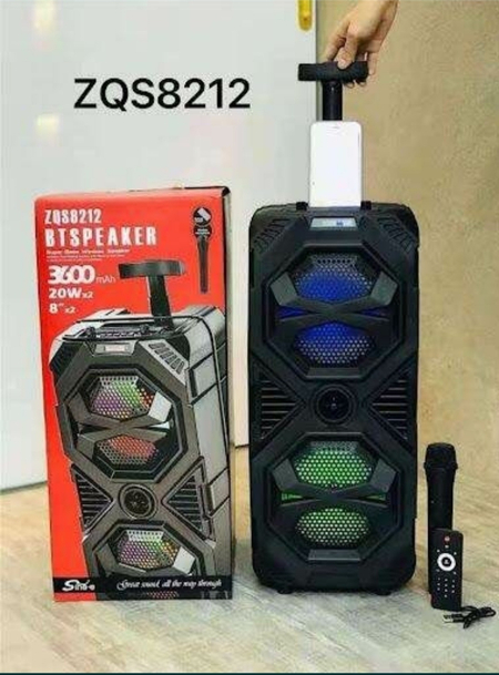Bass Bluetooth kolonka simsiz mikrofon bilan