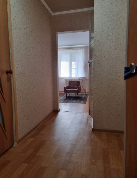 .Продам 1х2комнатную балкон 2х6метр 42м2 Наккошлик метро Чиланзар разд