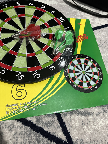 Darts doska oʻyin uchun