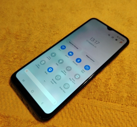 Samsung A02s sotiladi