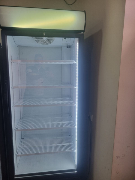 Vitriyna xaladelniklar sotiladi holati ideal