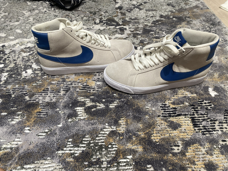 Nike кроссовки оригинал как новые