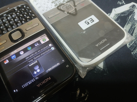 Assalom alekum Telefon sotiladi Original Nokia E5