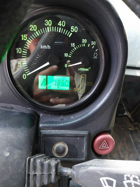 Traktor Belarus 1523