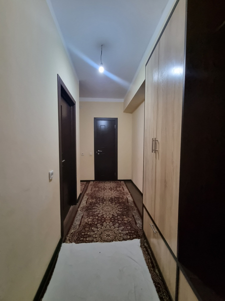 Продаётся 2х квартира 65кв Кора сув