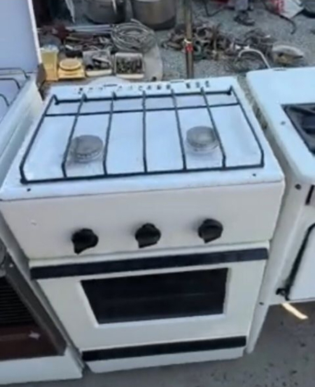 Газ плита  2х конфорка 2 шт