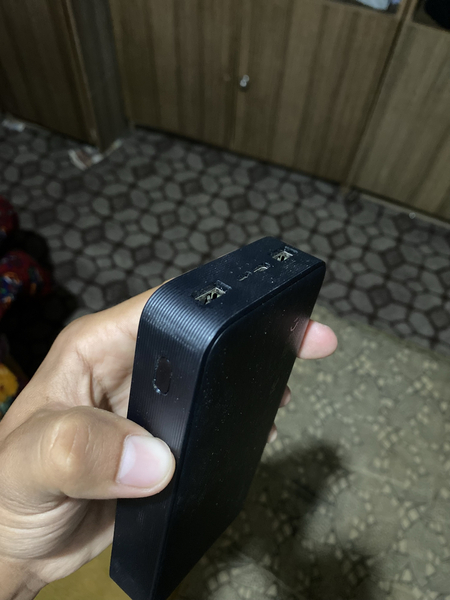 Telefon uchun akumliyator sotiladi