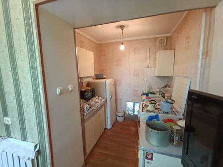 Срочно!квартира кирпич 2/2/4 на Бадамзаре 60.000 у.е. остается все (А)