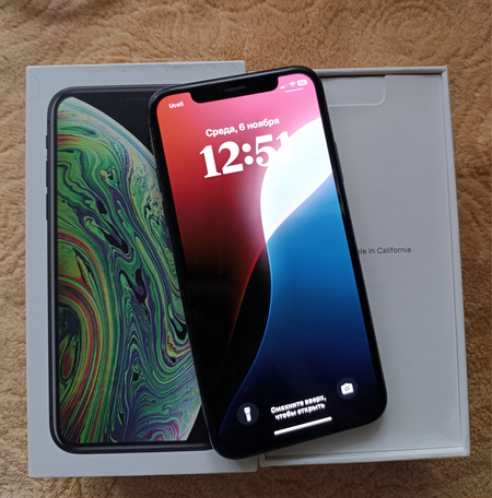 IPhone Xs LL/A ~ 64 gb IOS 18.1