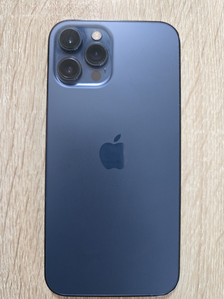 Iphone 12 pro max  Blue