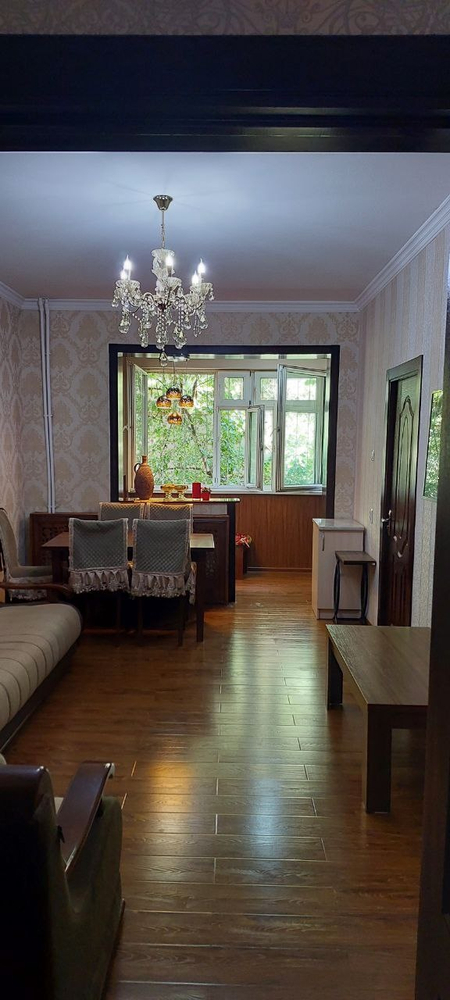 Юнусобод 11  2в3/3/4 продаю(своя)