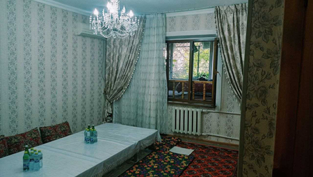 5 xonali uy. yakkasaroyda. 5 комнатная квартира на яккасарай