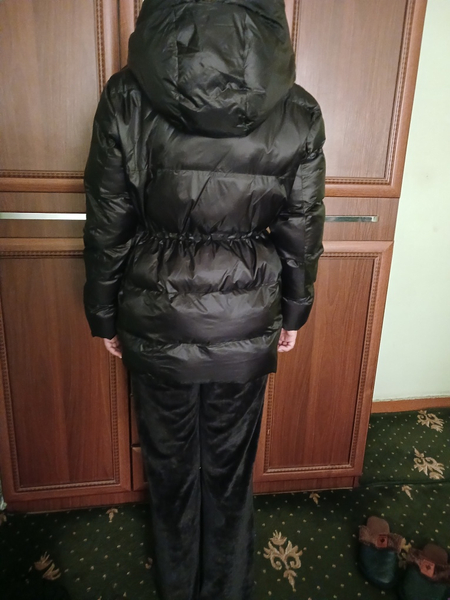 Продаётся пуховик. \\\