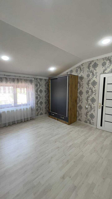 5 xonali kvartira sotiladi. e'lon id: 255996