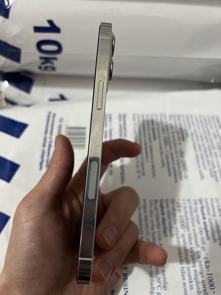 iPhone 12 pro max 128 gb 82 yomkost