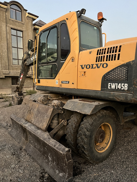 продается экскаватор Volvo EW 145w