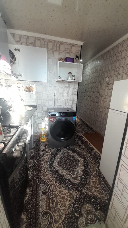 Чирчик ш. Джалаир 4-этаж 1х янги планировка 39 м²