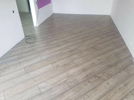 Ламинат паркет плинтус киламиз
