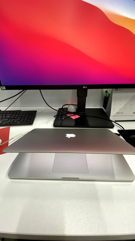 MacBook Pro (Retina, 15-inch, Mid 2014)