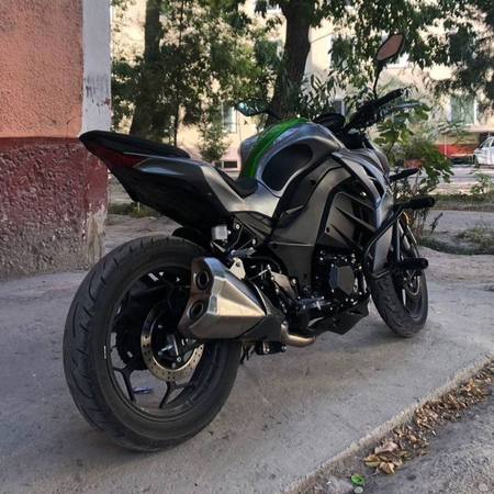 Motosikil srochna sotiladi