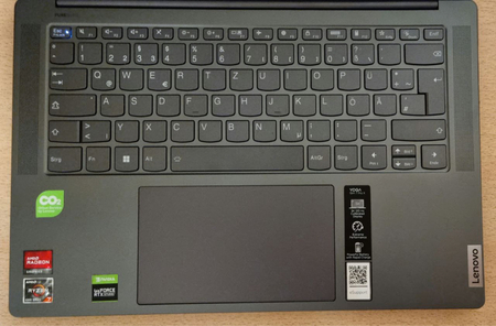 Продаётся ноутбук Lenovo yoga slim 7 pro X