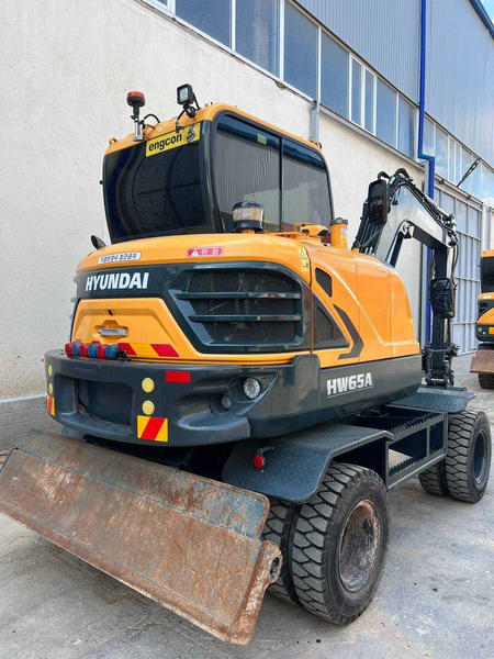 Экскаватор HYUNDAI HW65 2022