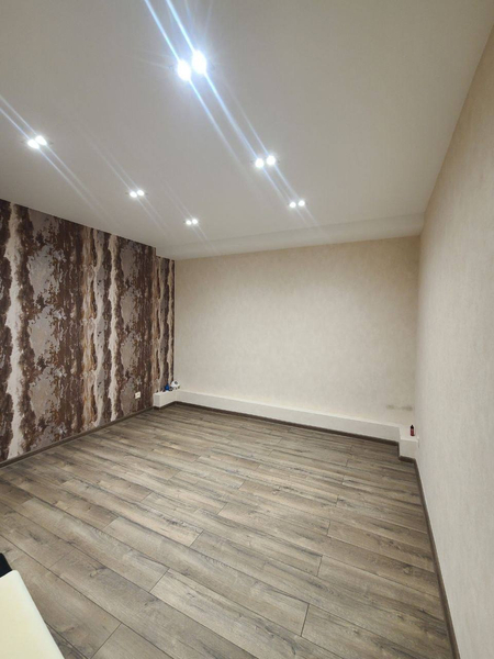 Продается 80м² ул.Бабура 3/3/13 ор-р Аэропорт,корзинка