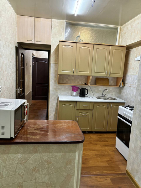 Аренда Чиланзар 8  2/2/4