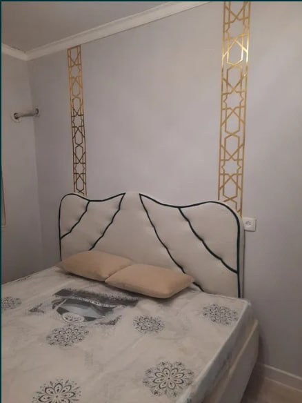 Чиланзар 3кв  2/4/4 Кирпич Общ пл 45м² +Мебель +Техника