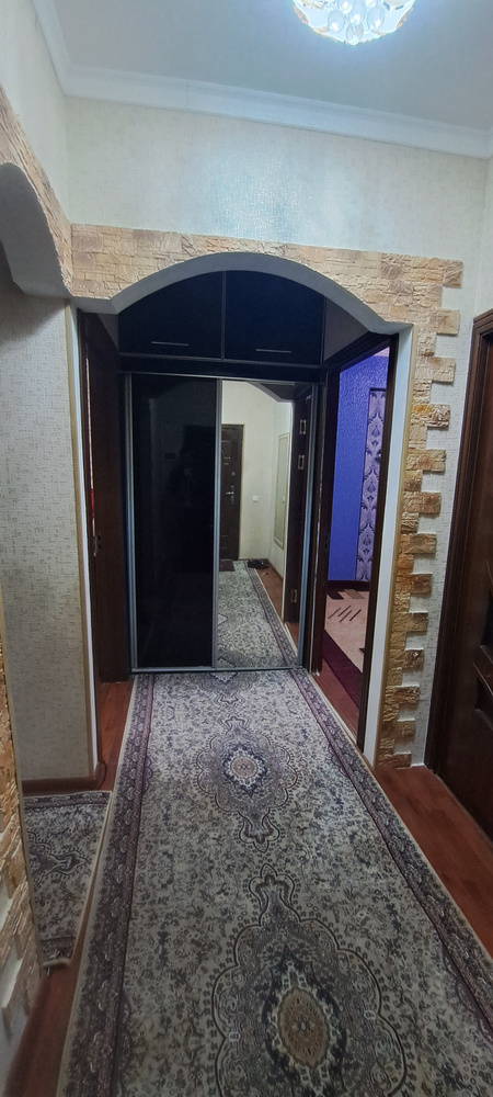 120 a 118 Ислом Каримов кучаси 7 мк  да 3 хонали уй сотилади