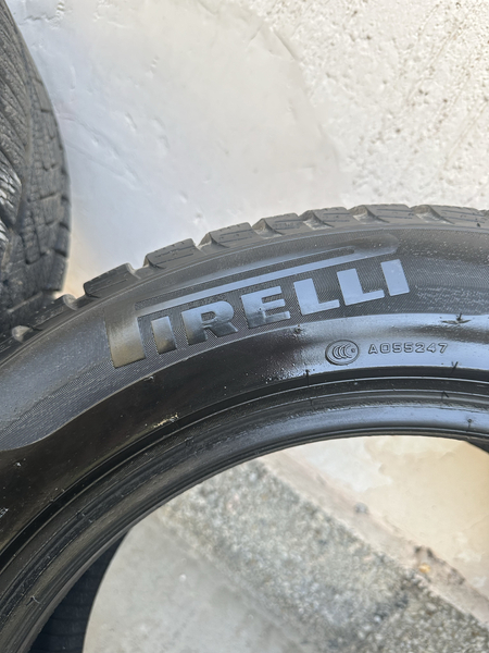 Зимние шины Pirelli 225/55 R17