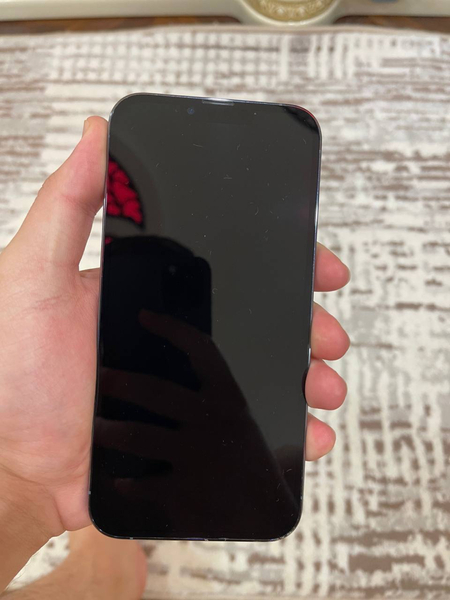 Iphone 13 pro max sotiladi, variantgayam beriladi