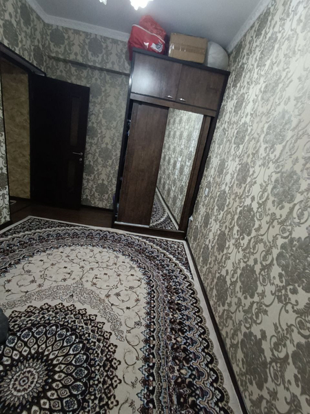 Продается квартира сергили 5 а худуд 2 ком 2 етаж 53000