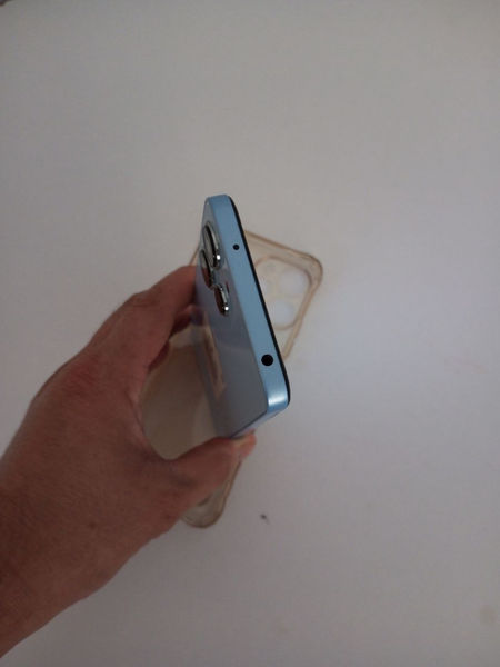 Телефон Redmi 12, 8-256
