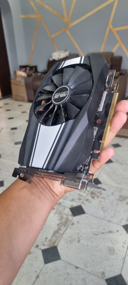 Asus GTX 1660  ideal