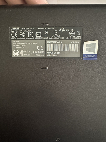 ASUS ноутбук