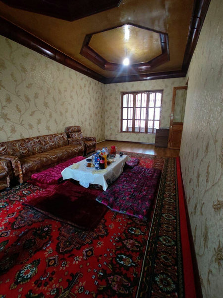 Hasanboyda fayzli hovli sotiladi