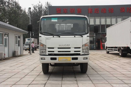 ISUZU 10 куб водовоз