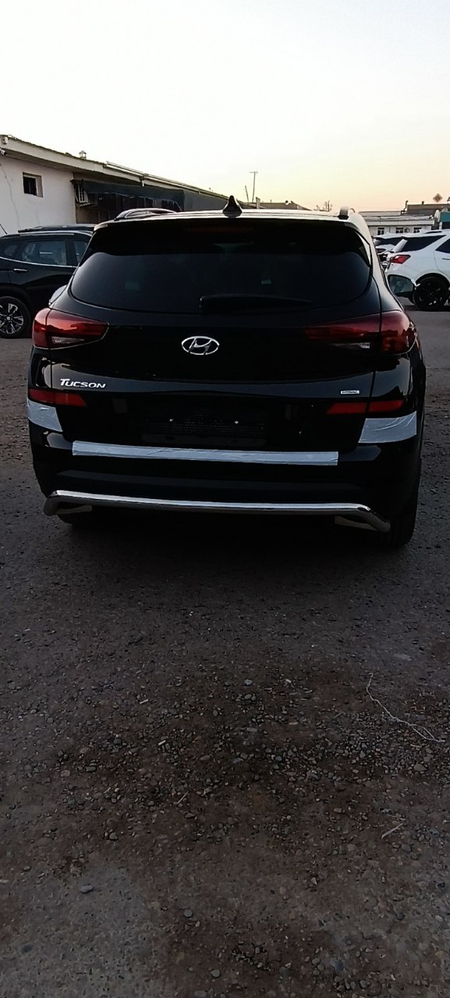 Hyundai Tucson full
