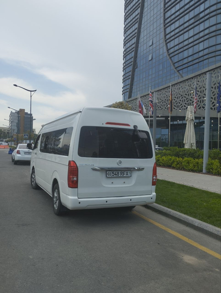 Golden dragon mikro avtobus sotiladi