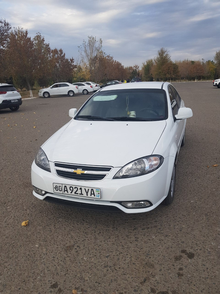 Chevrolet Jentra