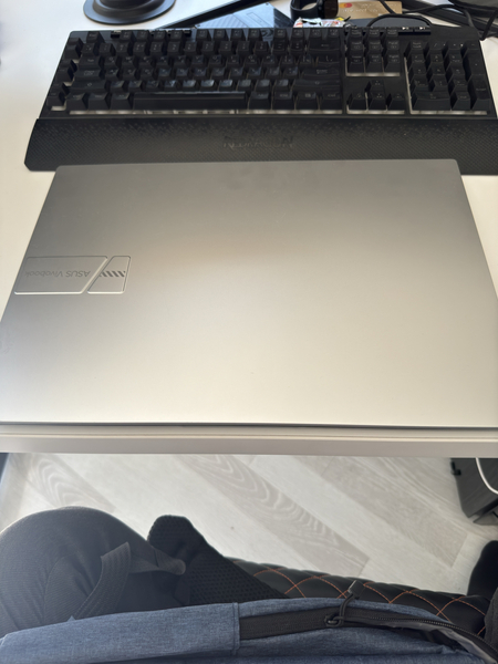 Asus vivobook rayzen 7