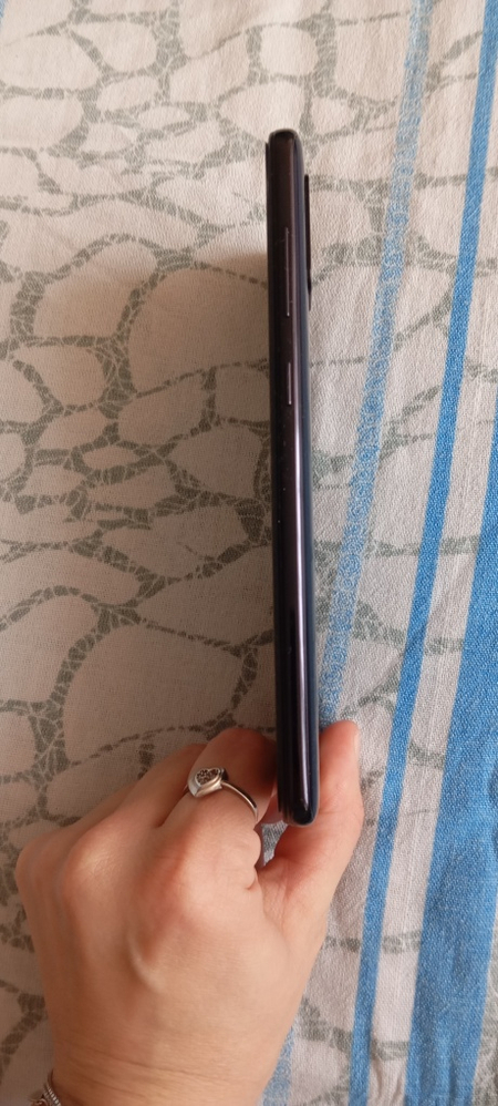 Продам Samsung A31