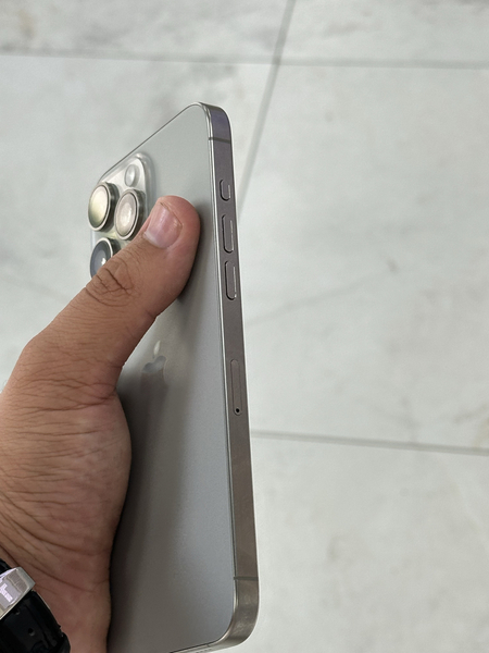 iPhone 15 Pro Max Natural 256Gb