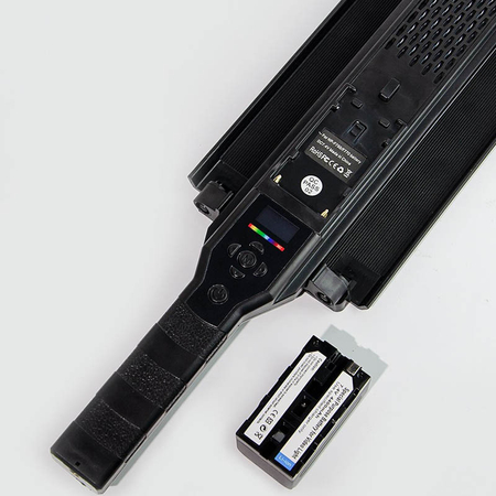 Профессиональная Cветодиодная LED лампа RGB stick light SL-60+battery