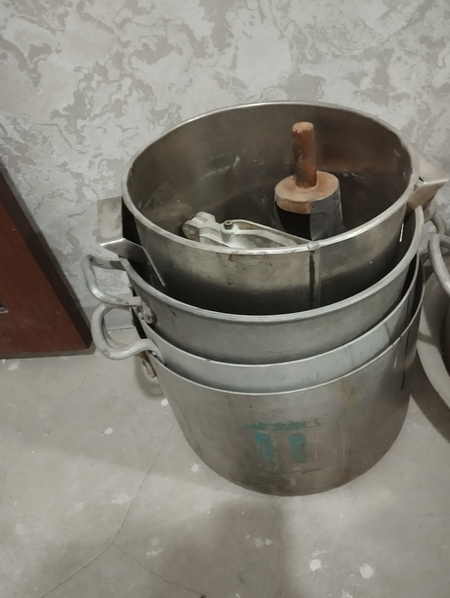 Алюминиевые кастрюли и манты каскон