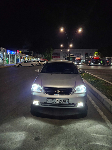 Lacetti 1.6 стальной цвет 118 000 пробег